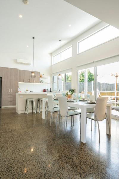 Bell Beach House - Pets On Request - 1pm Check-in - Barwon Heads