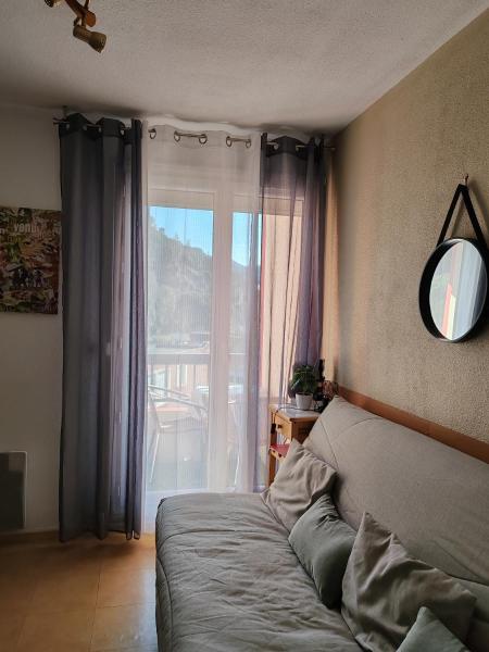 Petit Studio Cosy Pour 3 Personnes - Bédarieux