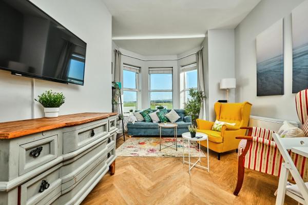 Bright Apt Steps From The Beach - Dunluce Park 3 - Portstewart