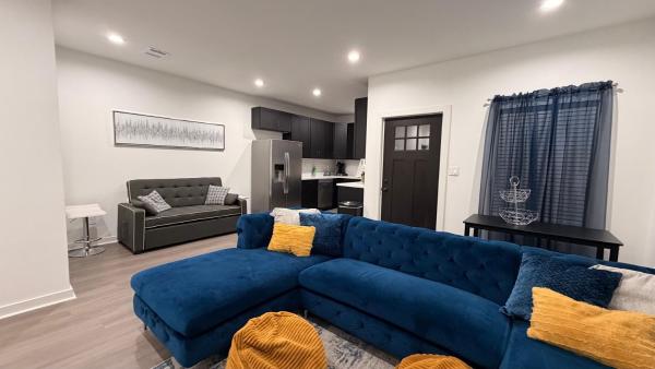 Beautiful 3br Home Stylish, Cozy & Convenient - Deer Park, TX