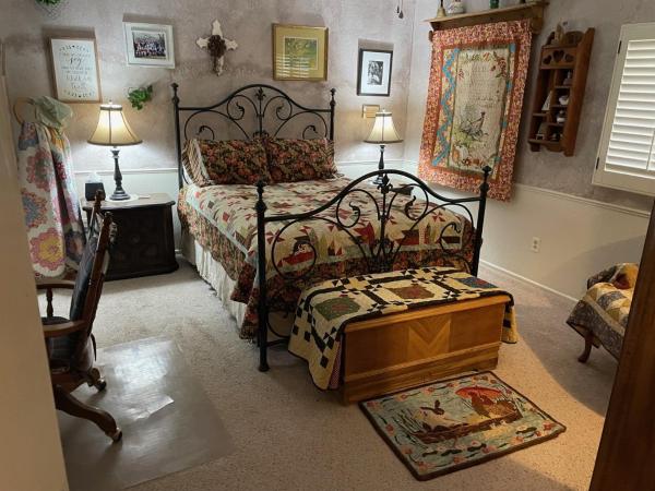 Yaya's Gallery - Lubbock, TX