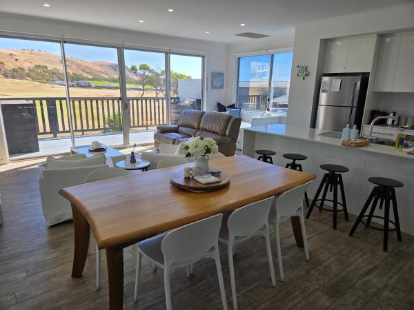 3rd On Troon - Yankalilla