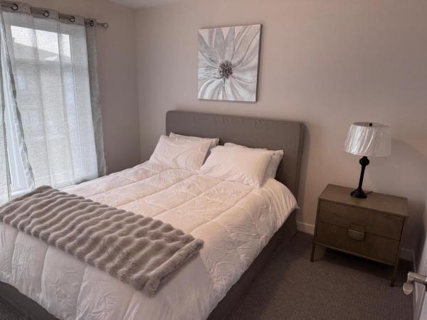 Crystal Boutique - Ottawa