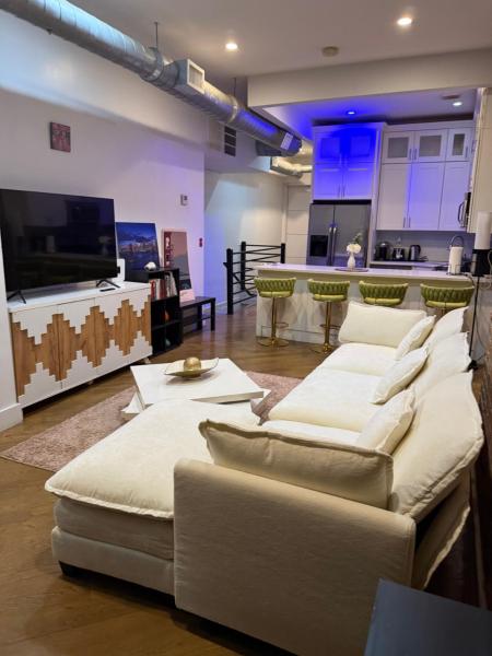 Starcrown - Queens, NY