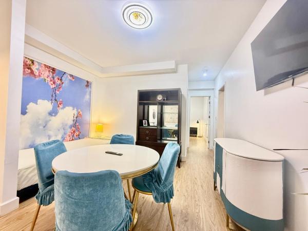 Private Guest Suite, One Parking Space - Coquitlam