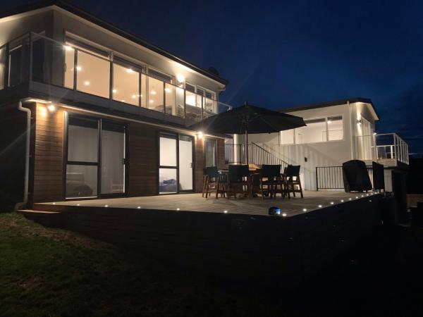 Luxurious House With Panoramic Seaview Spa Jacuzzi - Mangōnui