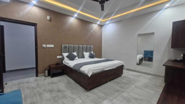 Hotel O Kaladhungi Crossway Road Formerly Trishul - Haldwani