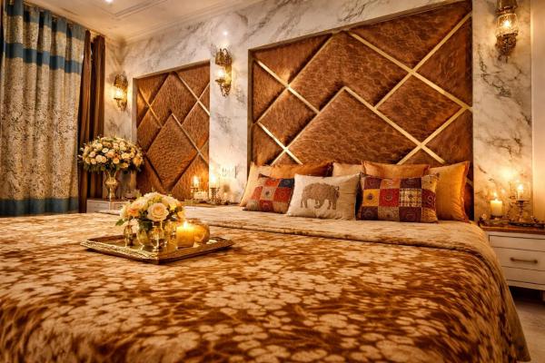 Lake Side Stays - Srinagar