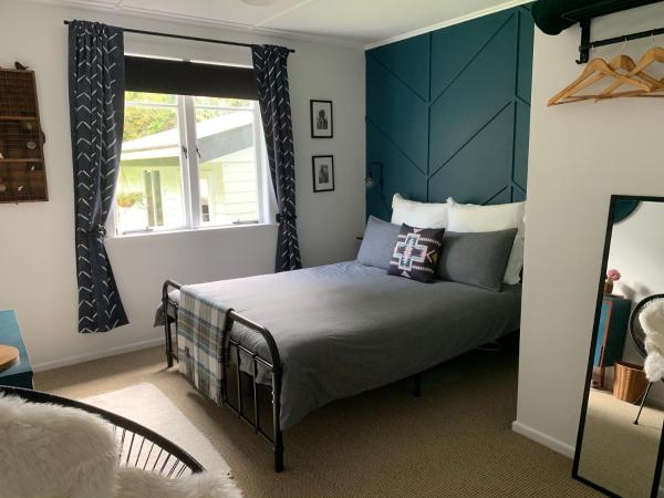 Koowai - The Song Of Nature - Double Ensuite Room Set Within Extensive Gardens - Ōwhango