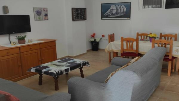 Apartamento En Conil De La Frontera Ubicado En En Una Zona Tranquila Y Muy Bien Situada Para Disfrutar Del Pueblo Y De La Playa Sin Necesidad De Coche - Conil de la Frontera