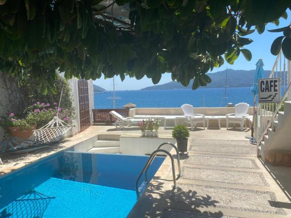 Castle81homes Pink - Sea View House - Marmaris