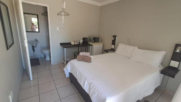 Chrisserus Guest Rooms - Bloemfontein