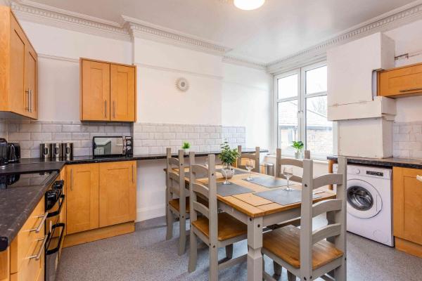 Bright & Spacious 3 Bedroom House In Haltwhistle - Haltwhistle