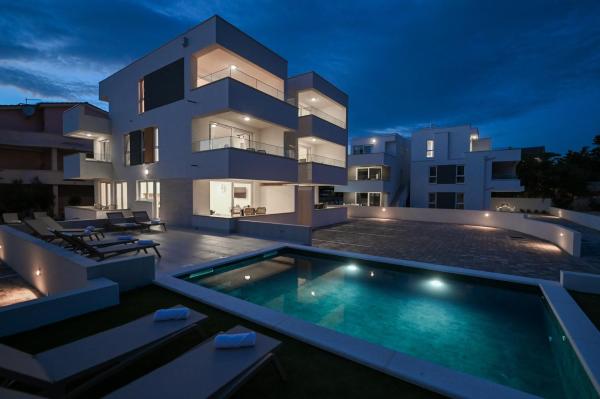 Break Penthouse Apartment - Caska