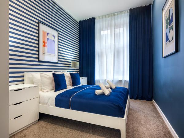 Gentle Glow Suite By Tyzenhauz - Cracovie