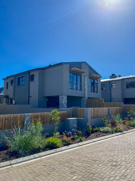 12 Langdown Ridge - Plettenberg Bay