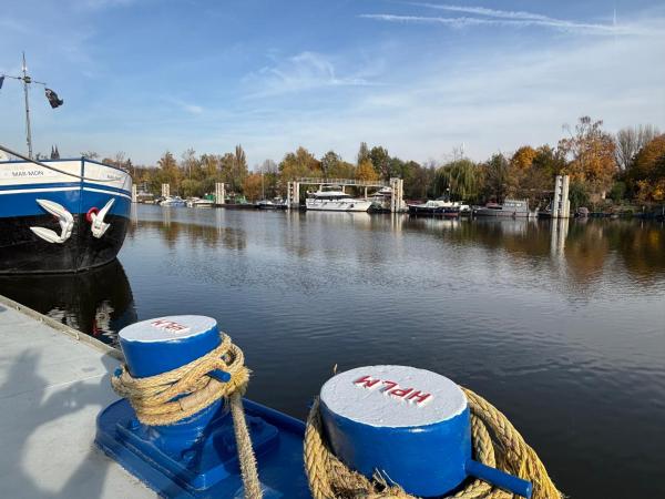 Large Barge, Unique And Atypical, Parking - Prague