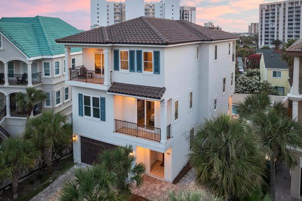 Paradise Found - Huge Home With Views Of The Gulf, Rooftop Deck, Private Pool & Hot Tub - Destin, FL