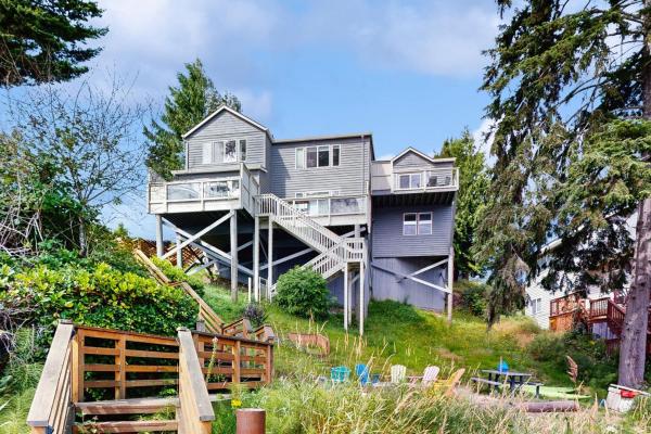 The Oasis On Devils Lake - Lincoln City, OR