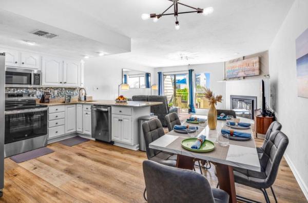 New Ocean Mile Beach View Retreat - St. George Island, FL