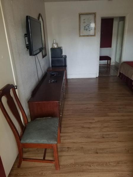 Travel Inn Danville - Danville, VA