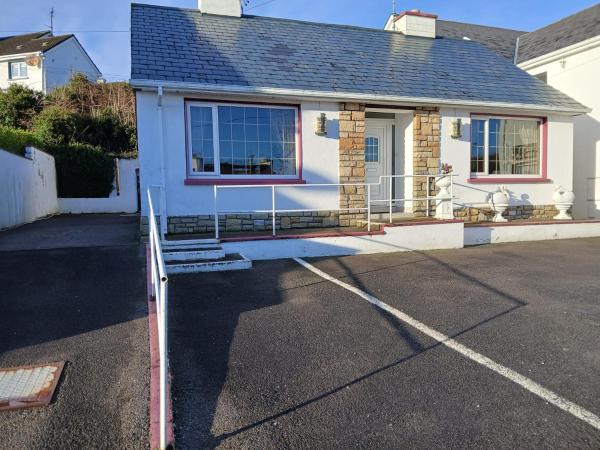 Sunrise Cottage - Ireland