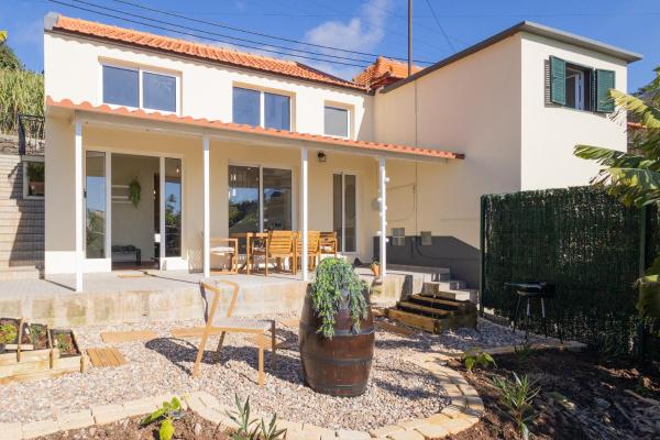 Romantic Seaview Wine House In Madeira - Ponta do Sol