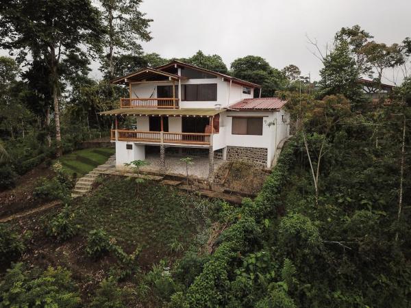 Beautiful House Surrounded By Nature To Relax - Ecuador