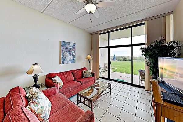 Resort 2br W/ Patio, Perks: Suntide Iii - Unit 104 - South Padre Island, TX
