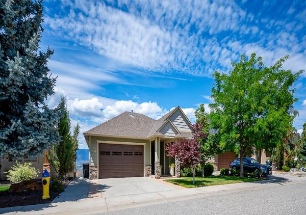 Full House With Amazing Okanagan Views And Hot Tub - Kelowna