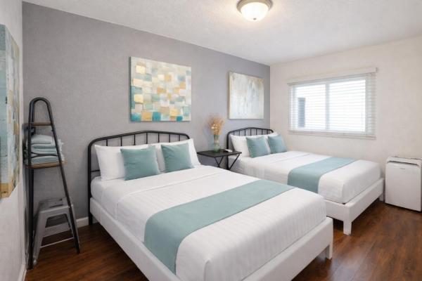 Charming Studio In The Heart Of Hollywood - Los Angeles, CA