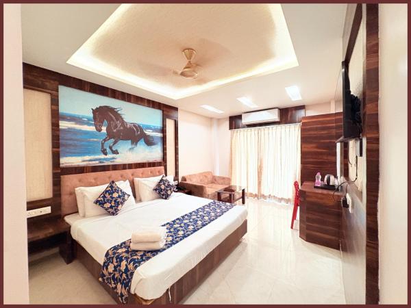 Hotel Vasudha R- Rohini Premium Near Sea Beach # Lift And Parking Facilities Luxuary Room # Best Hotel In Puri - Puri