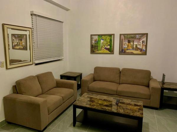 Peaceful 1 Bedroom, 1 Bathroo Villa In Latte Heights And Dededo - Guam