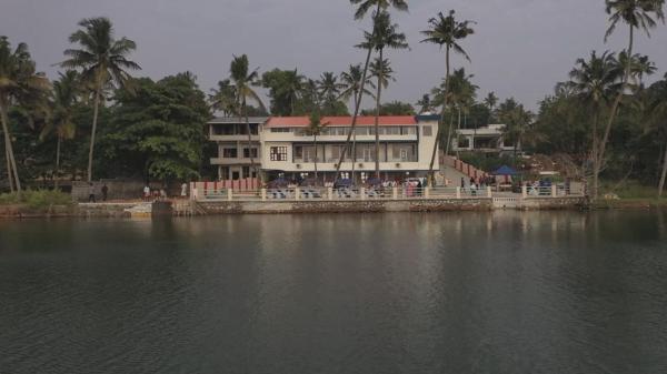 Lake Star Beach Resort - 瓦爾卡拉