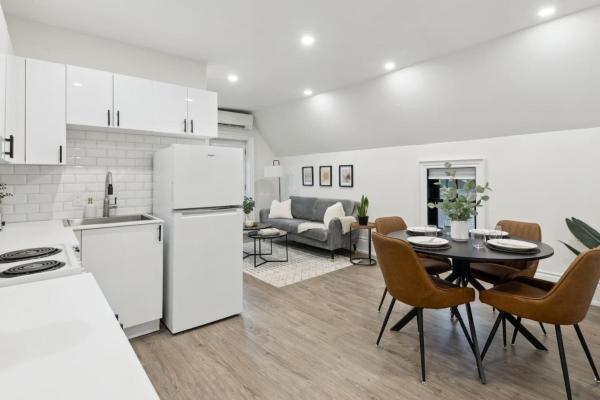 Downtown Collingwood Unit C, By Property Valet - Collingwood