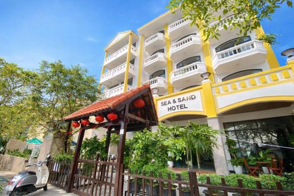 Sea And Sand Hotel - Hội An