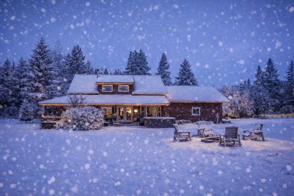 Alpine Acres Lodge By Nw Comfy Cabins - 奇蘭湖