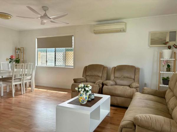 Welcome To Your Leafy Retreat In Graceville! - Brisbane