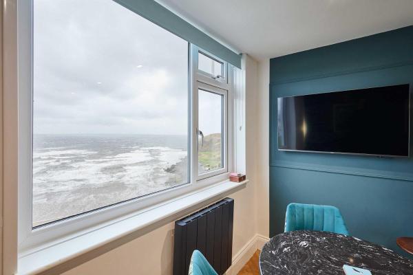 Host And Stay - The Seaview Lookout - Scarborough