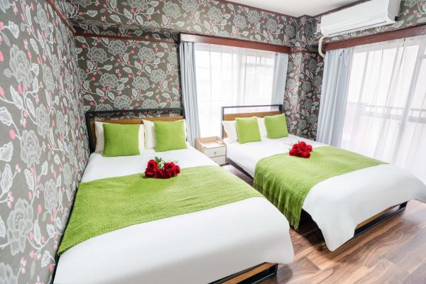 201room 1 Stop From Ikebukuro Entire 33m On 2st Floor 2 Bedrooms For Up To 6 Guests 3minute Walk To Don Quijote - 미타카시