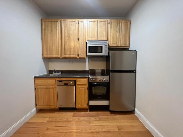 Uws Central Park Collections - Queens, NY