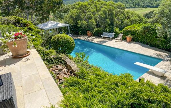 Un Veritable Havre De Paix - Roquebrun