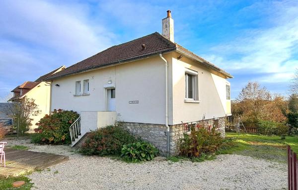 2 Bedroom Cozy Home In Equemauville - Honfleur
