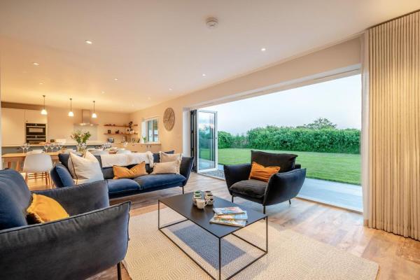 4 Bed In St. Merryn Oc-f31095 - Constantine Bay