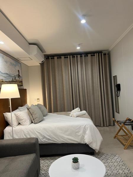 Executive Studio At Ellipse Galileo - Waterfall - Tembisa
