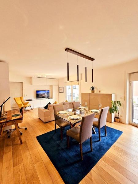 Designed For Comfort 2br W Balcony&private Parking - Luxembourg