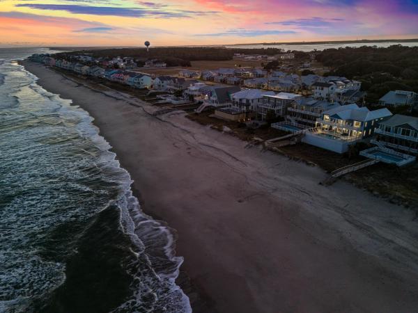 Kure Beach - Ocean View, Pool & Beach Access - Carolina Beach, NC