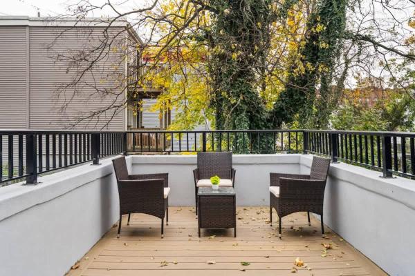 2br Modern Urban Escape Balcony Sleeps 6 - Weehawken, NJ