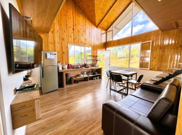 Colina Haus, Cabaña Familiar Oxa - Ucayali