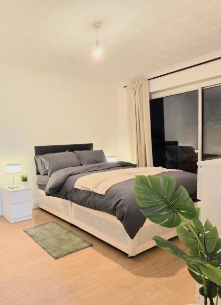 Pekin House - Canary Wharf - Central London